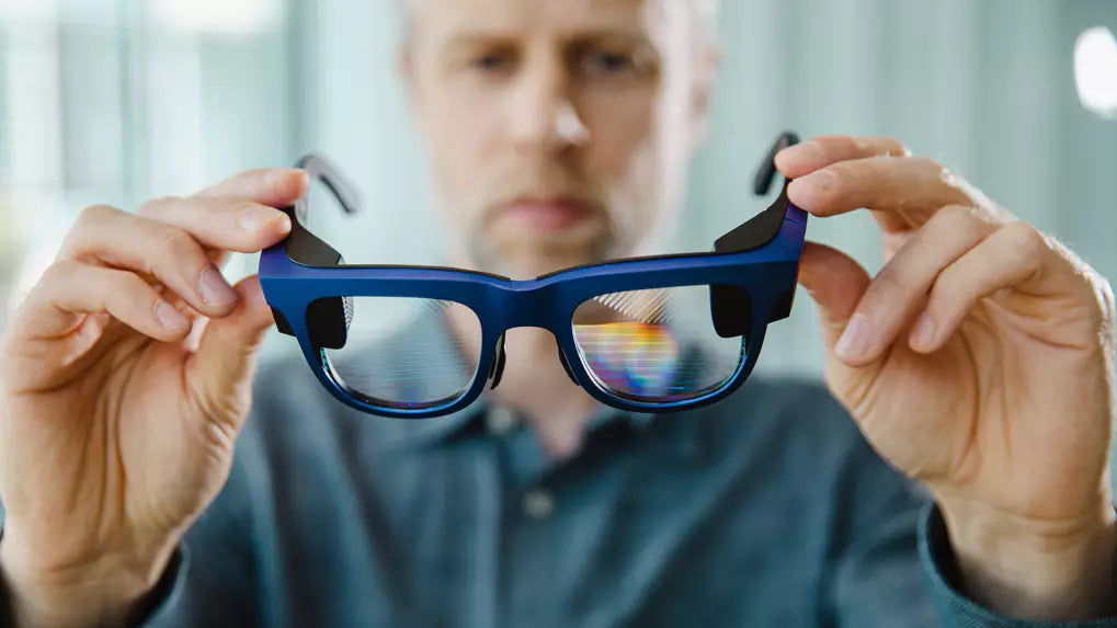 Which one is better of Birdboth AR glasses or Diffractive waveguide AR ...
